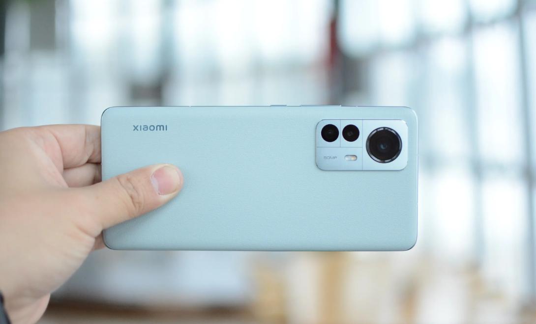 Which is better to buy a mobile phone, Huawei or Xiaomi?Don't brag ...