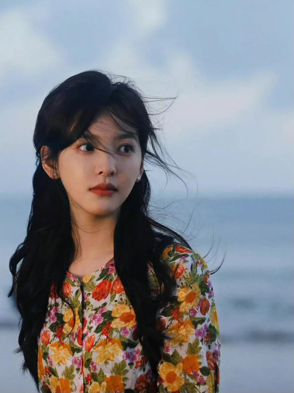 Zhang Ruonan looks really good - iMedia