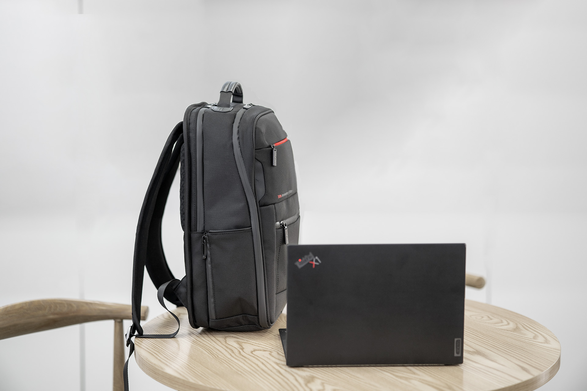 ThinkPad 30th Special Edition Backpack - iNEWS