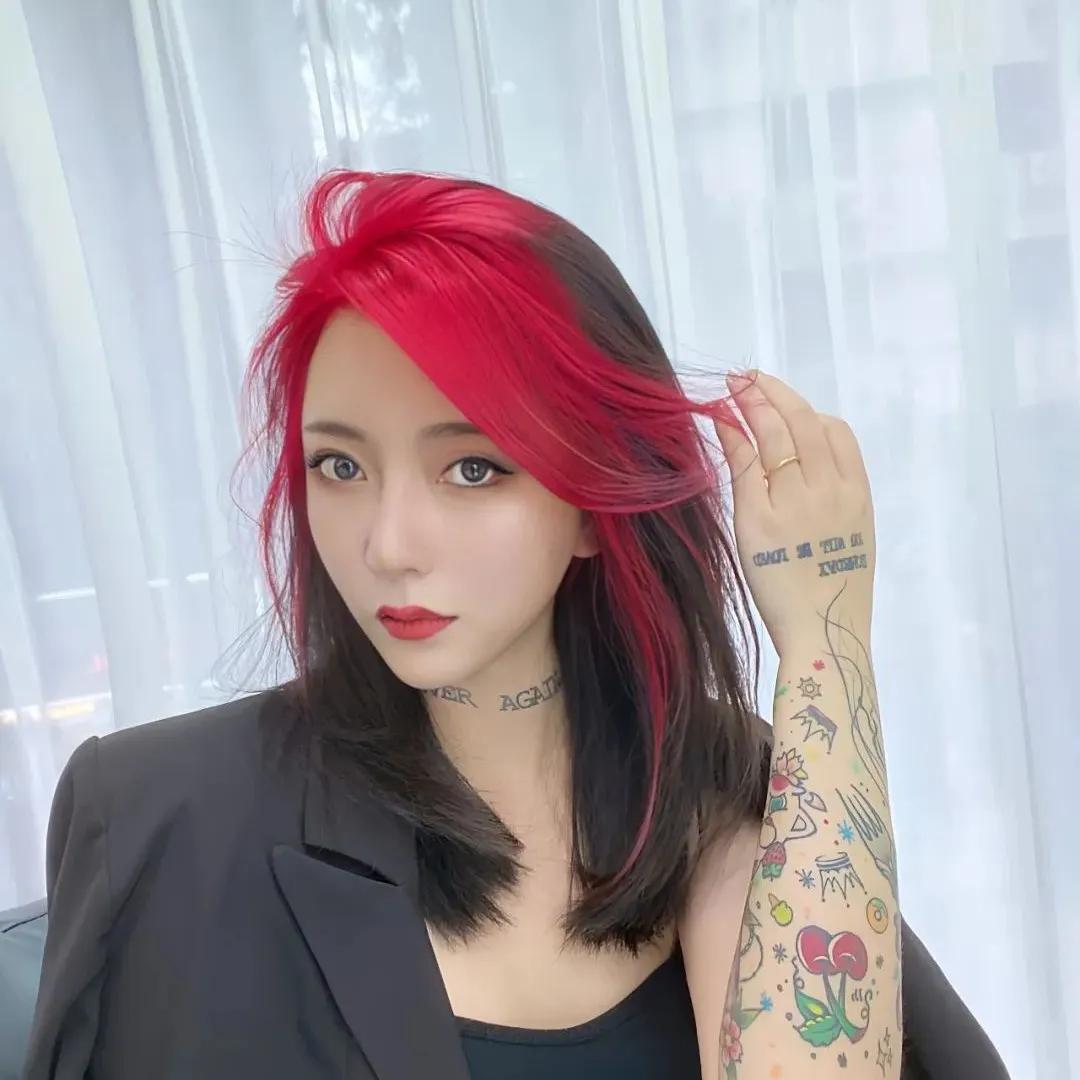 Are you dyed? Recently, the top burst dyeing has been very popular ...