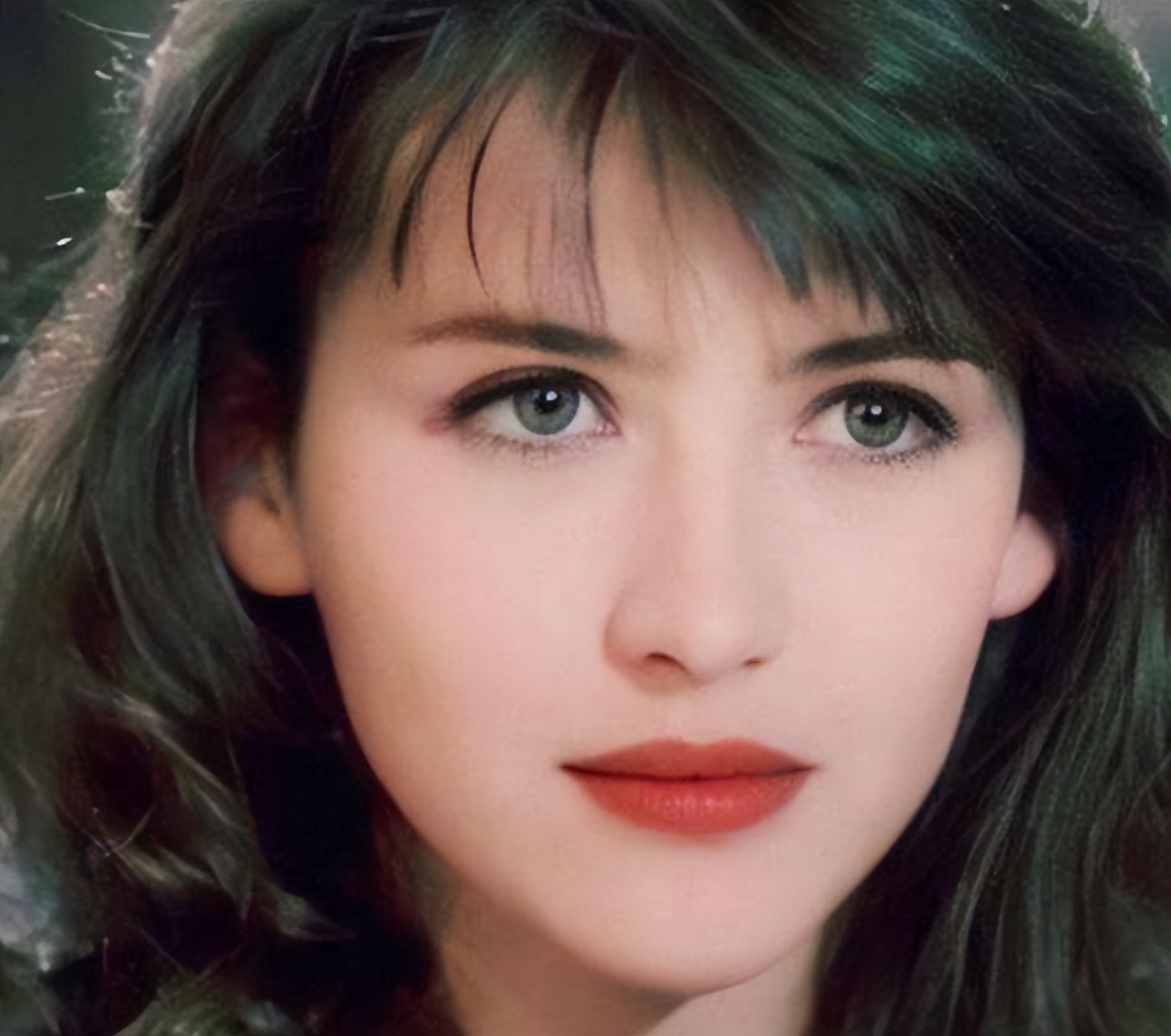 Fascinated by 7 female stars in the film industry, from "Black Widow ...