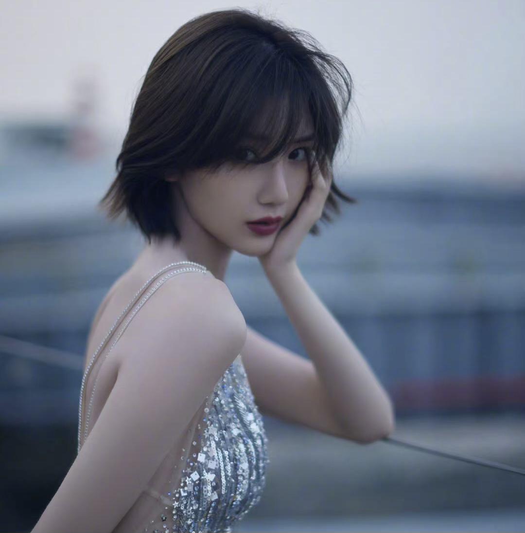 Zhu Yilong, Mao Xiaotong, Pu Yixing, Li Xiaolu, Shen Teng - iNEWS
