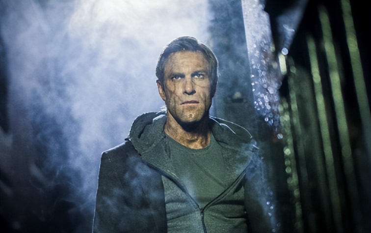 Top sci-fi movies, the protagonist's acting skills and emotional ...