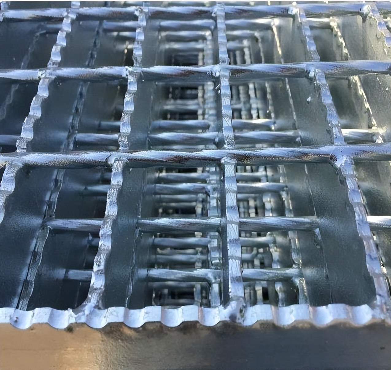 Steel grating / anti-skid steel grating / steel grating construction ...