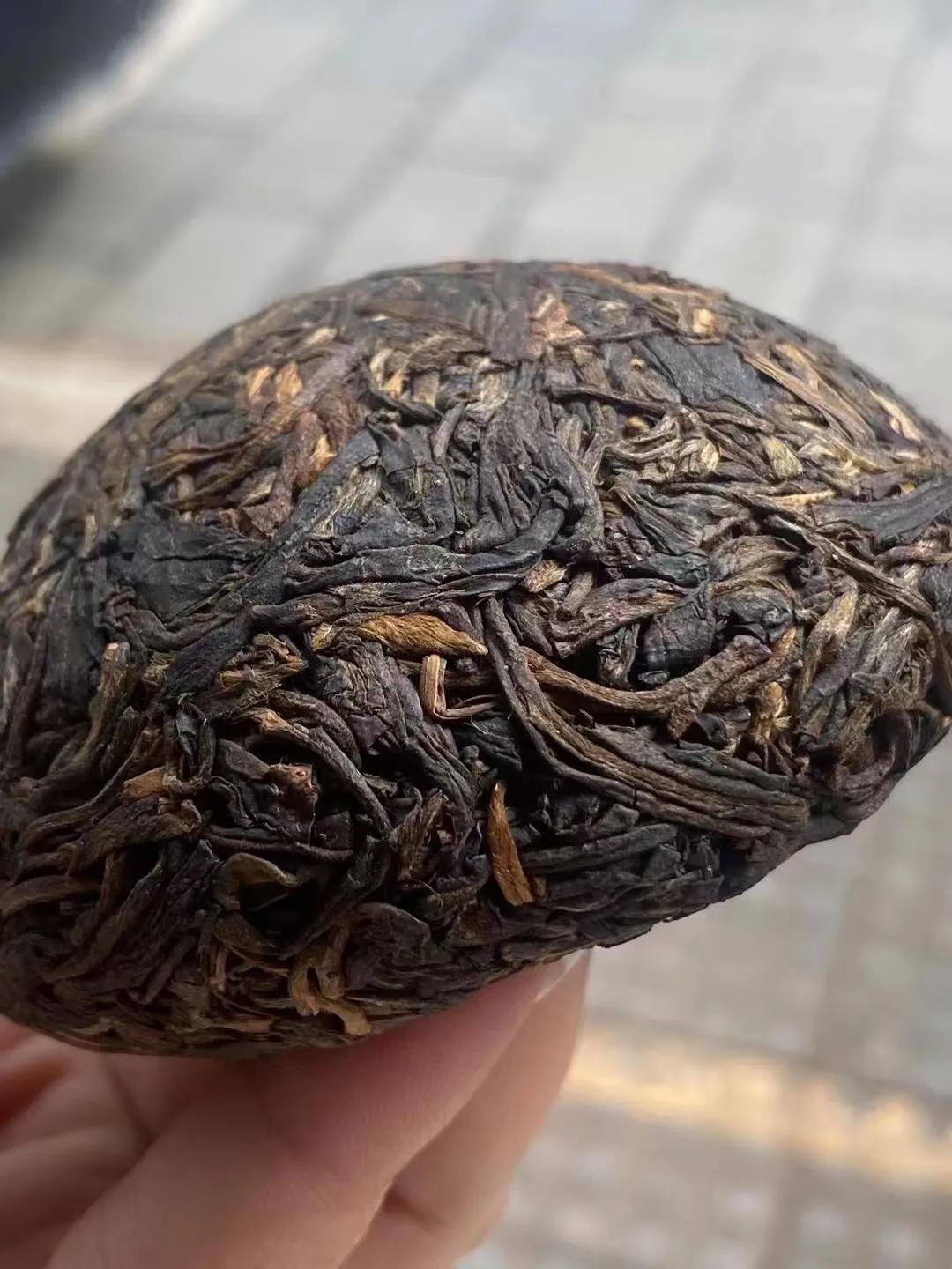 Menghai Tea Factory Daiwen Grade A Tuocha tea of 100 grams, a piece of ...