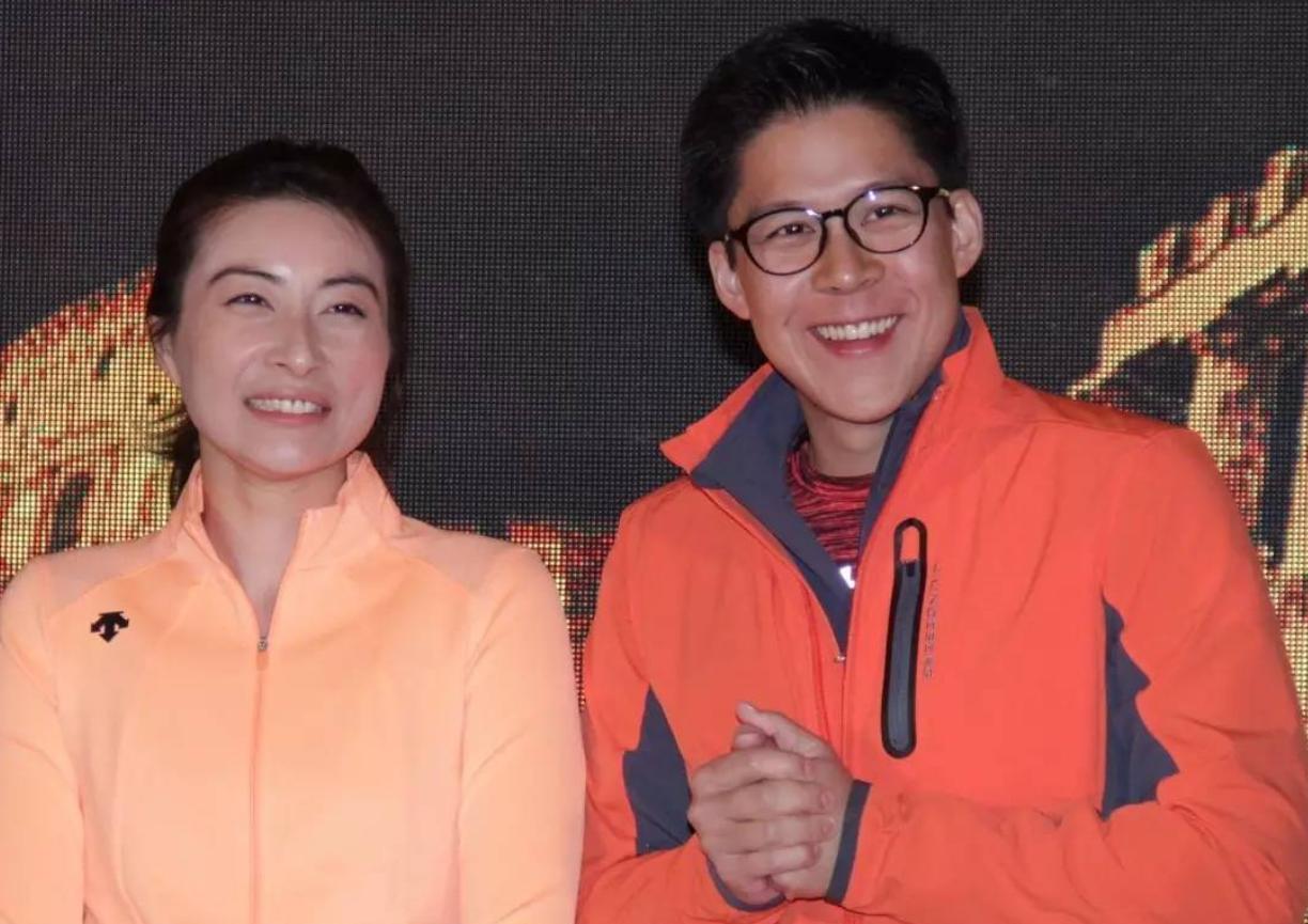 Guo Jingjing and Huo Qigang appeared on the scene together, sending New ...