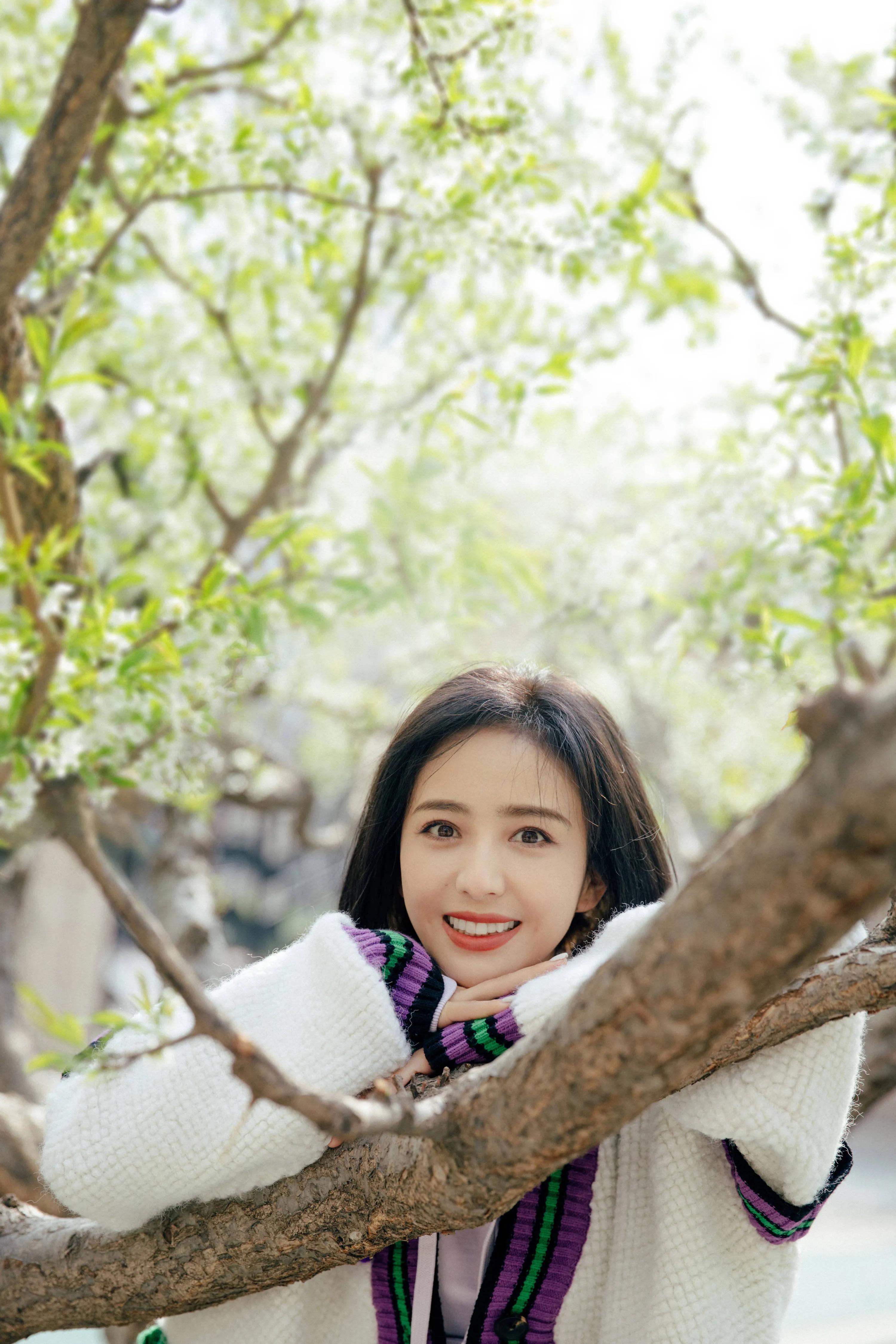 Beautiful Tong Liya - iNEWS