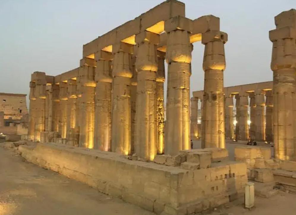 What did ancient Egypt believe in? This religious reform almost turned ...