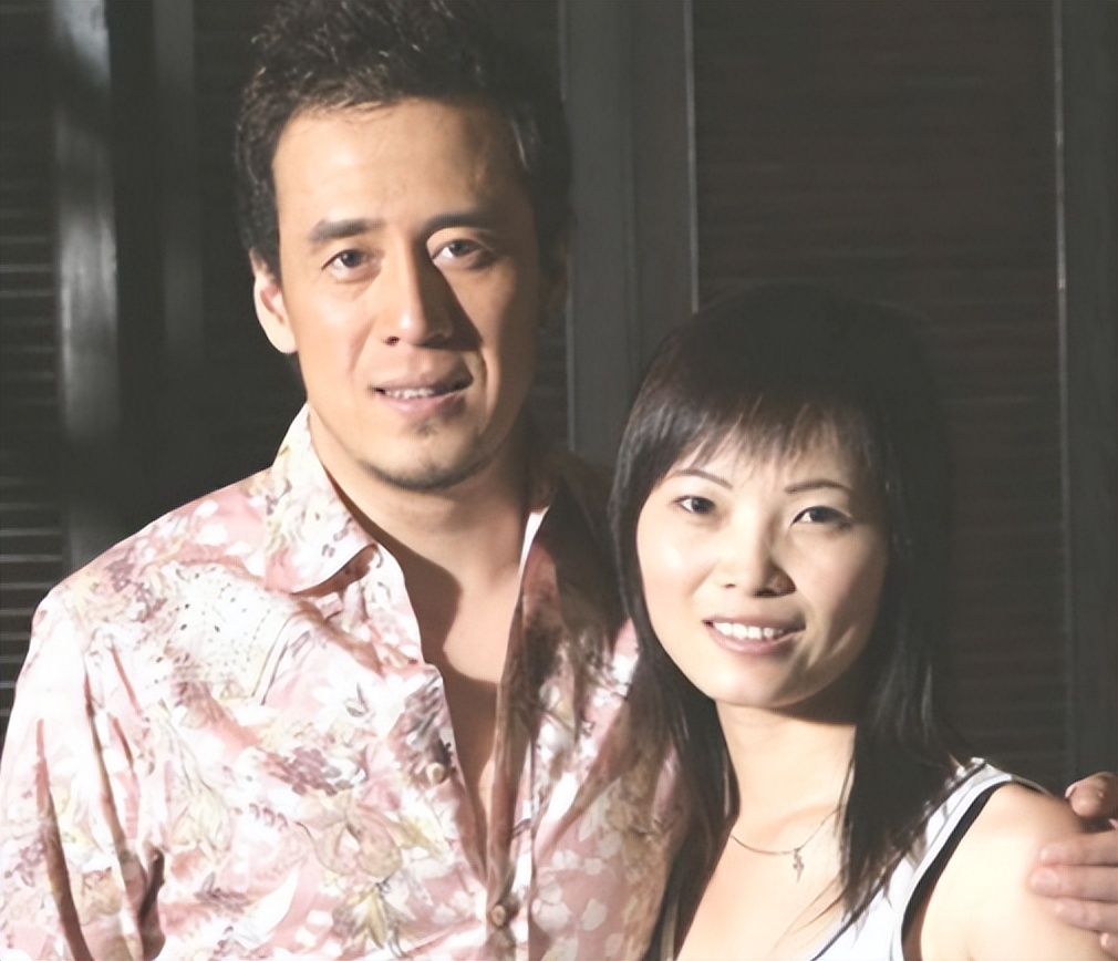 Singer Yang Kun: 50-year-old unmarried and had children, intending to ...