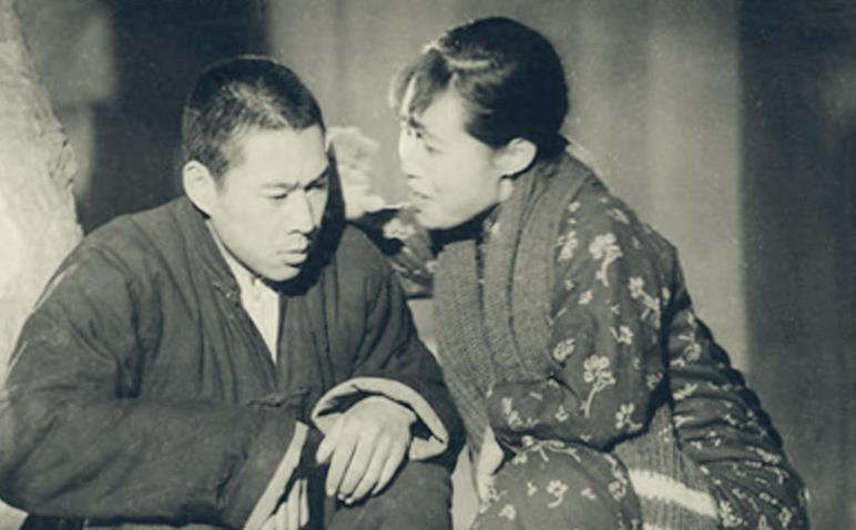 What are the characteristics of Luotuo Xiangzi in the movie and the ...