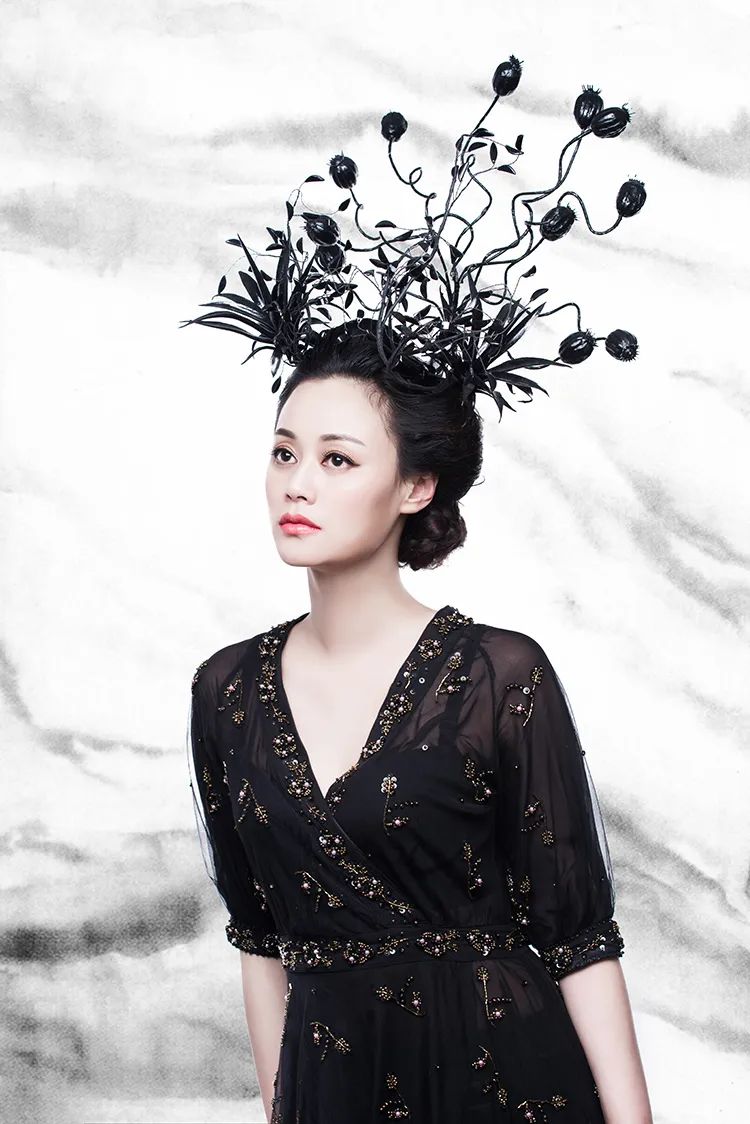 Shen Yu, the story behind "The Woman in Cheongsam" - iNEWS