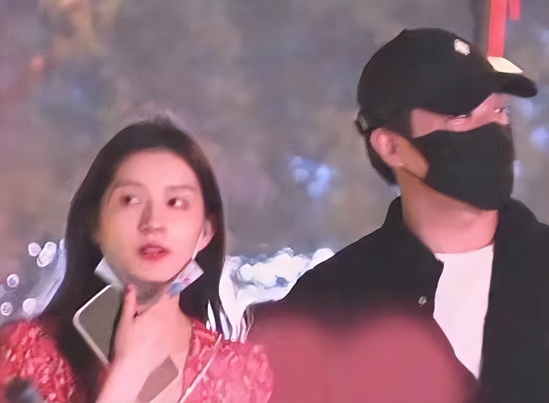 The identity of Chen Sicheng's girlfriend is suspected to be exposed ...