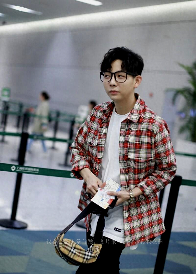 Hu Xia, who became a hit in "Those Years", how is her singing skills ...