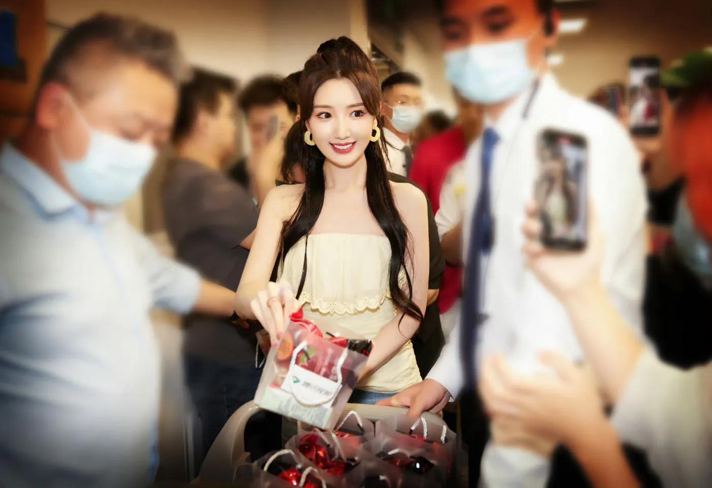 Mao Xiaotong's beautiful picture - iNEWS
