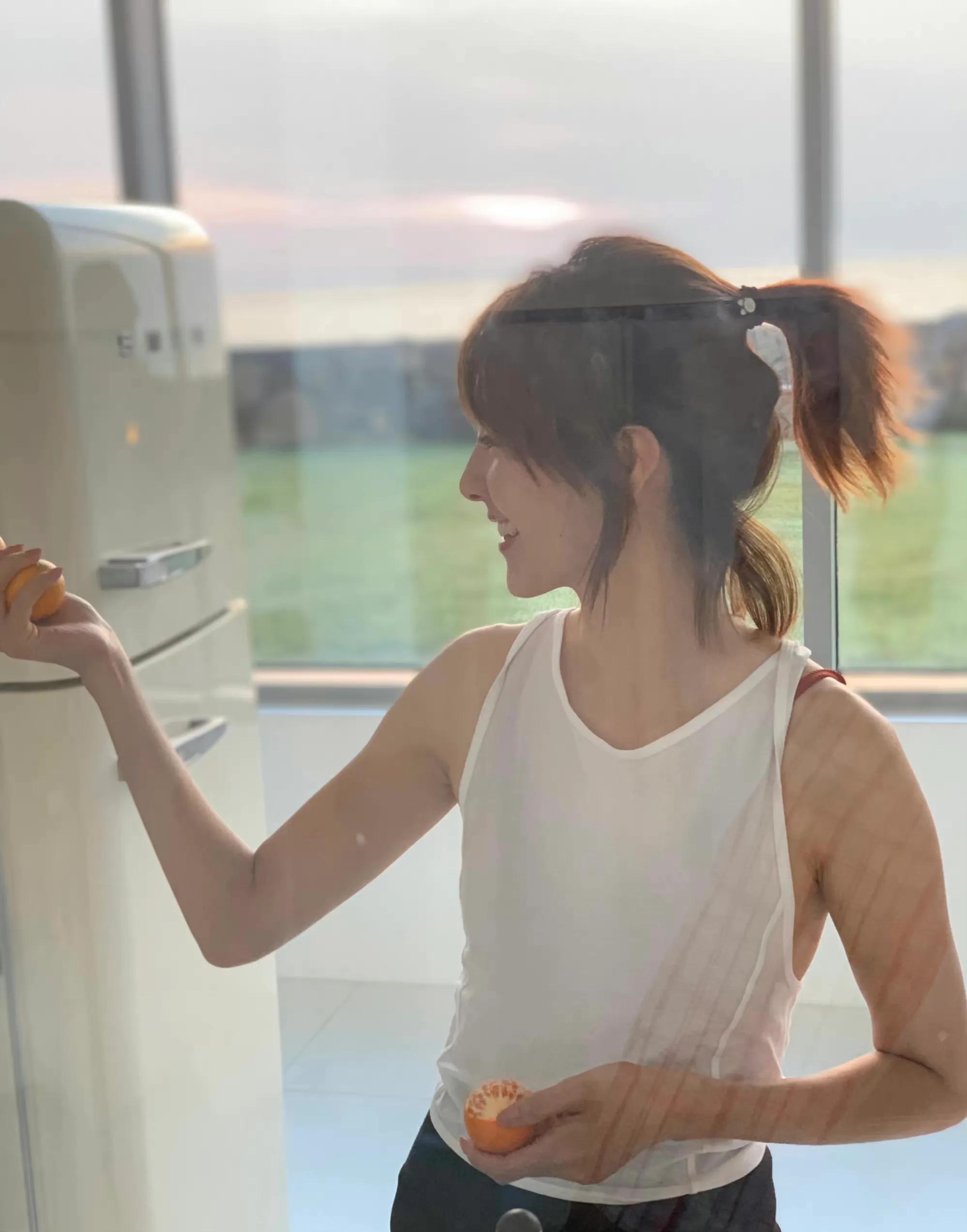 It turns out that "Tang Xiaolong" is the biggest winner. His wife is beautiful and his father is ...