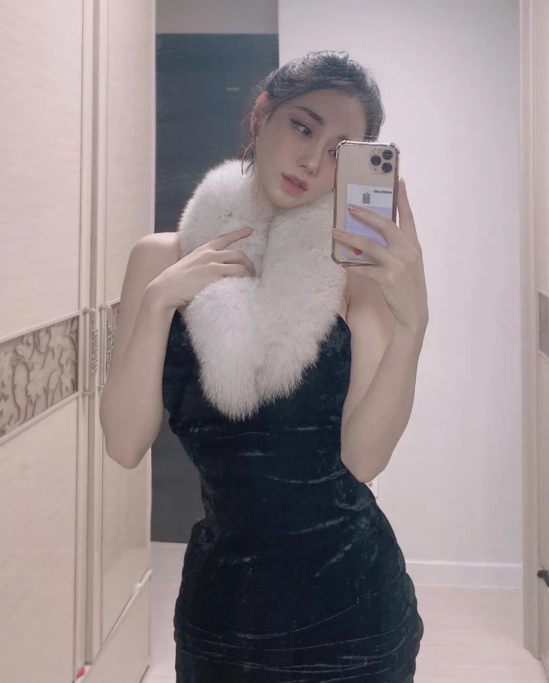 South Korea's Kardashian Candyseul, otaku dream, royal sister style - iNEWS