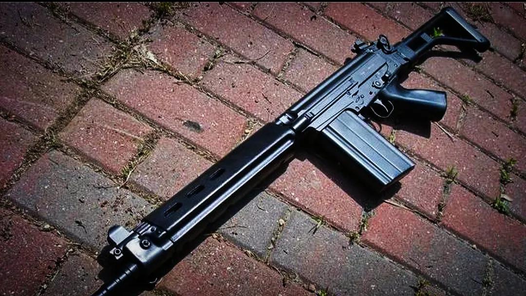 FAL automatic rifle design classic and practical - iMedia