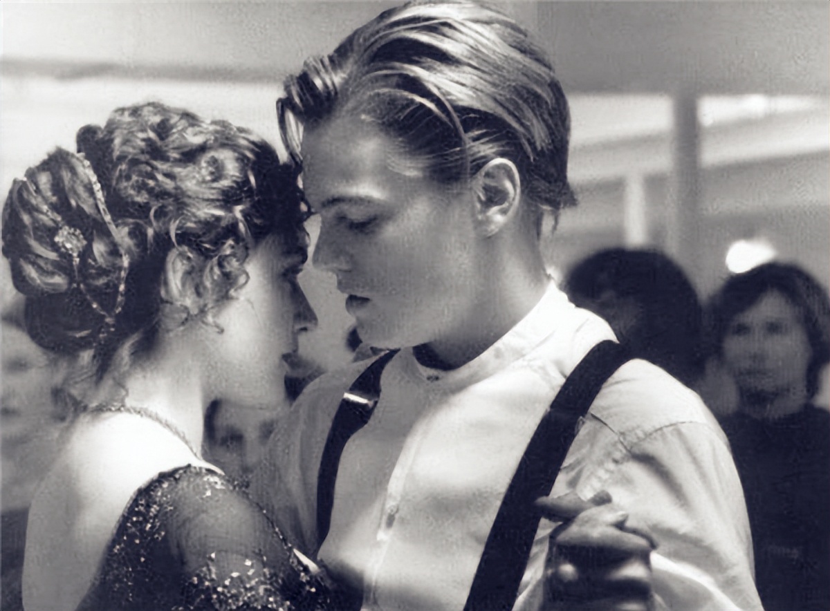 The documentary "Titanic" is popular all over the world, but few people ...