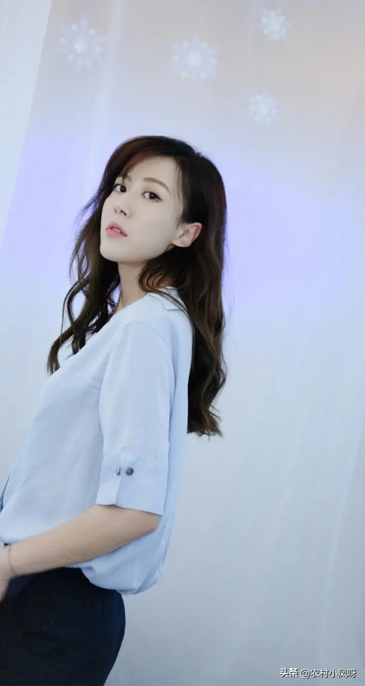 Share pictures - beautiful beauty Li Jinming - iMedia