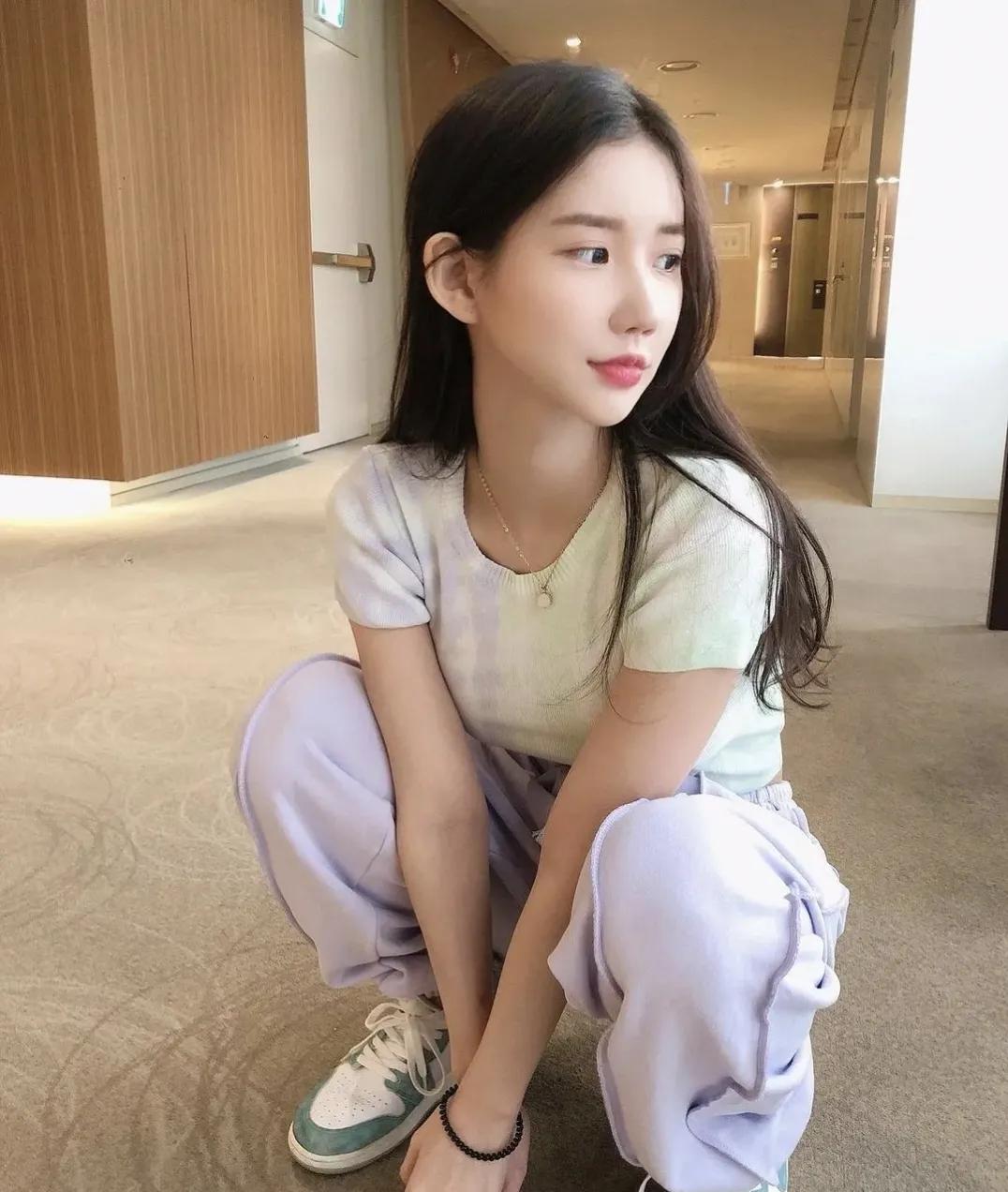 Korean DJ net red 2km2km Mei Lingyuan - iNEWS