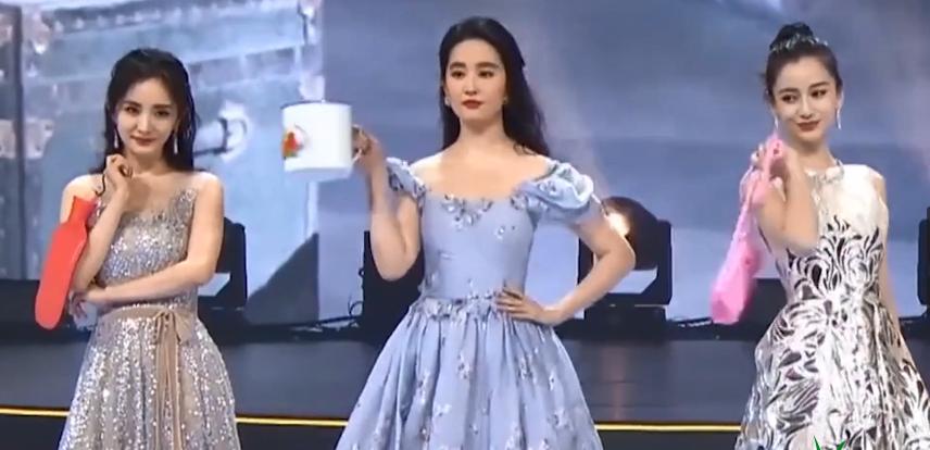 Yang Ying almost fell down when she stepped off the stage, but Yang Mi ...