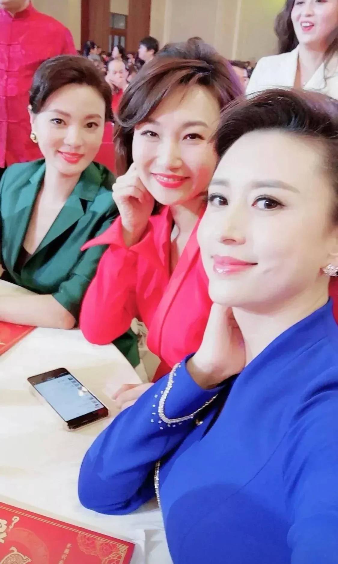 Liu Fangfei deserves to be the "CCTV Beauty Ceiling", and Li Zimeng and ...