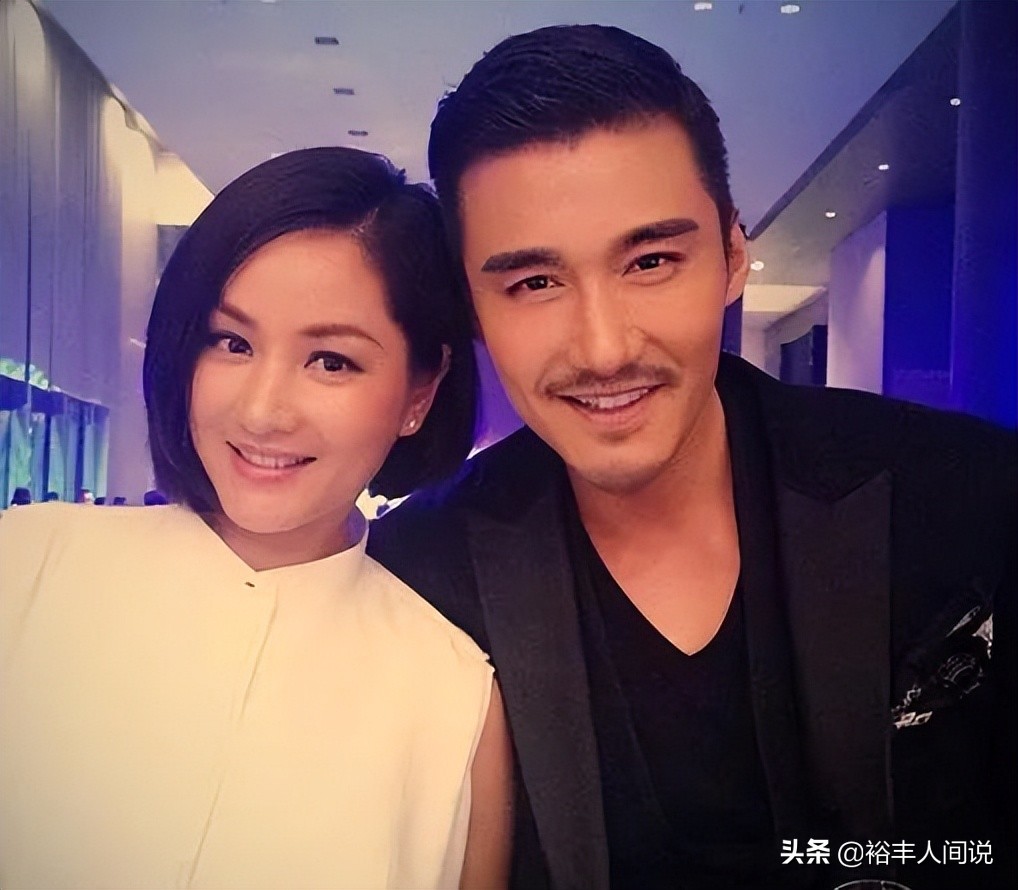 Hu Bing posted a photo for Qu Yingqing's 51st birthday!30 years of wind ...