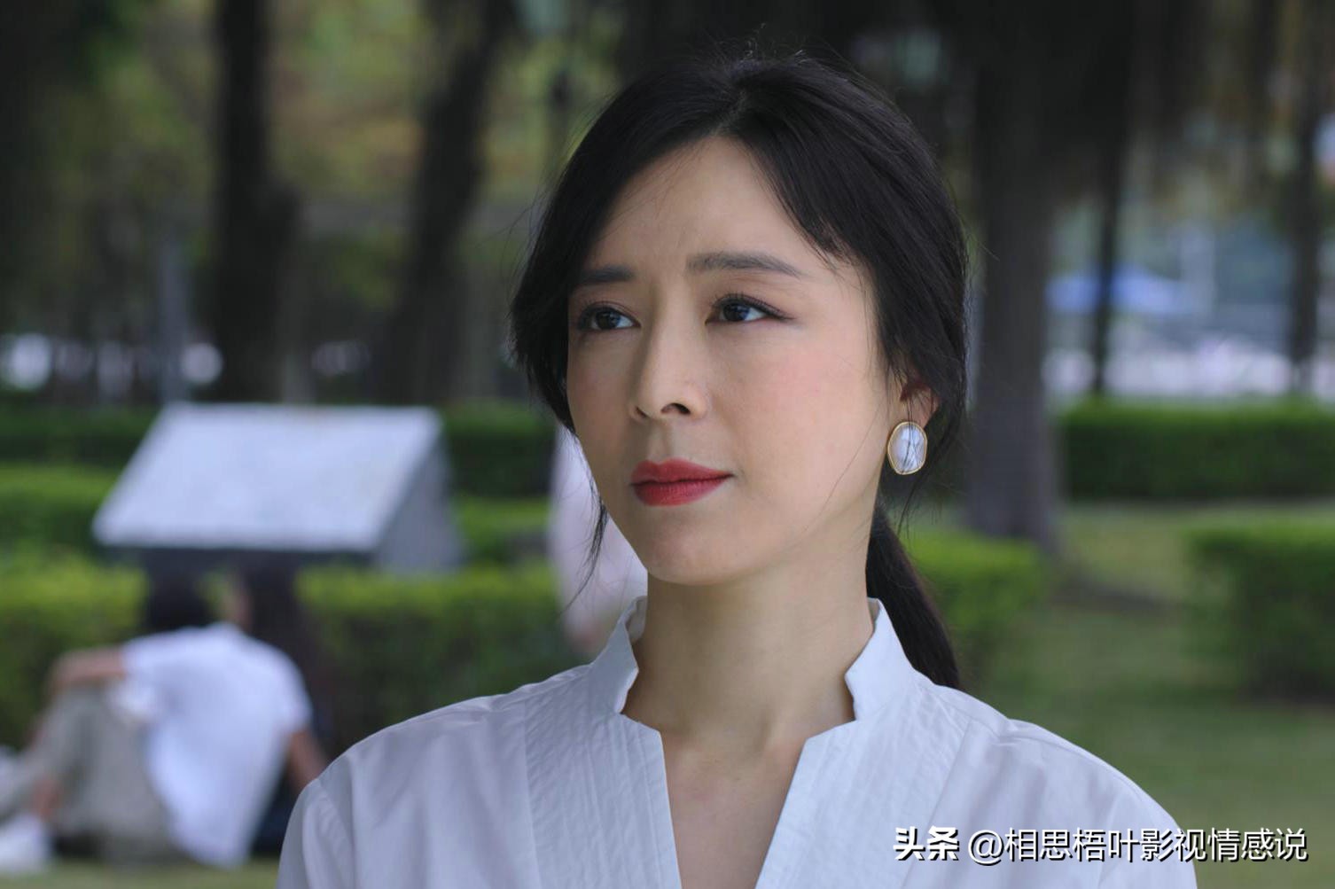 "Her City": Sober and strong, calm and wise, this kind of Ai Ying is heartbreaking - iNEWS