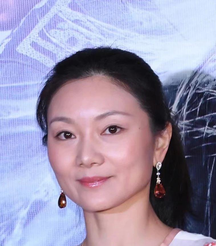 73-year-old Zhang Yimou's marriage changed? 42-year-old Chen Ting ...