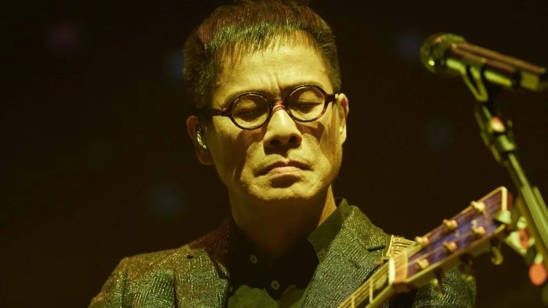 Luo Dayou, the singer who sings the worst, but no one dares to complain ...