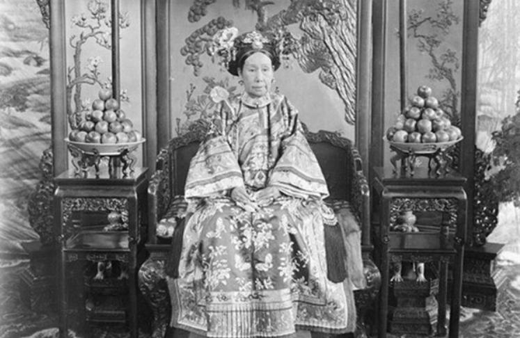 The real "photo" of Cixi has been collected by American museums for ...