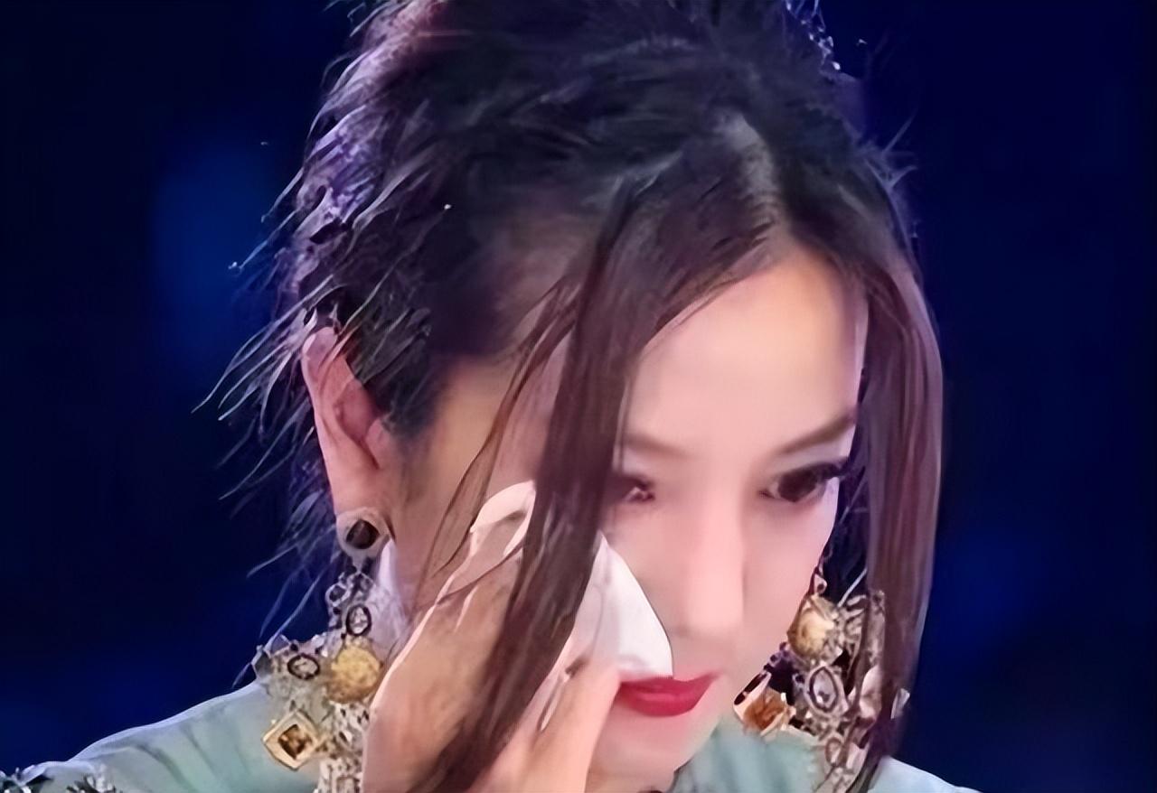 From "Chinese Superstar" to "No Such Person", the 47-year-old Zhao Wei ...