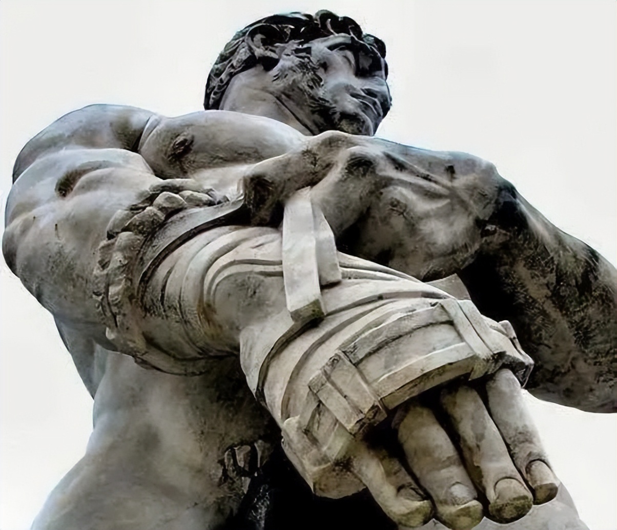 15 Historical Events That Sound Unbelievable But Actually Happened! - iNEWS
