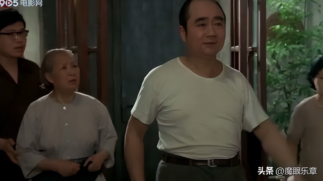 Li Qing's death: Cao Kefan took a group photo to commemorate, Huang ...