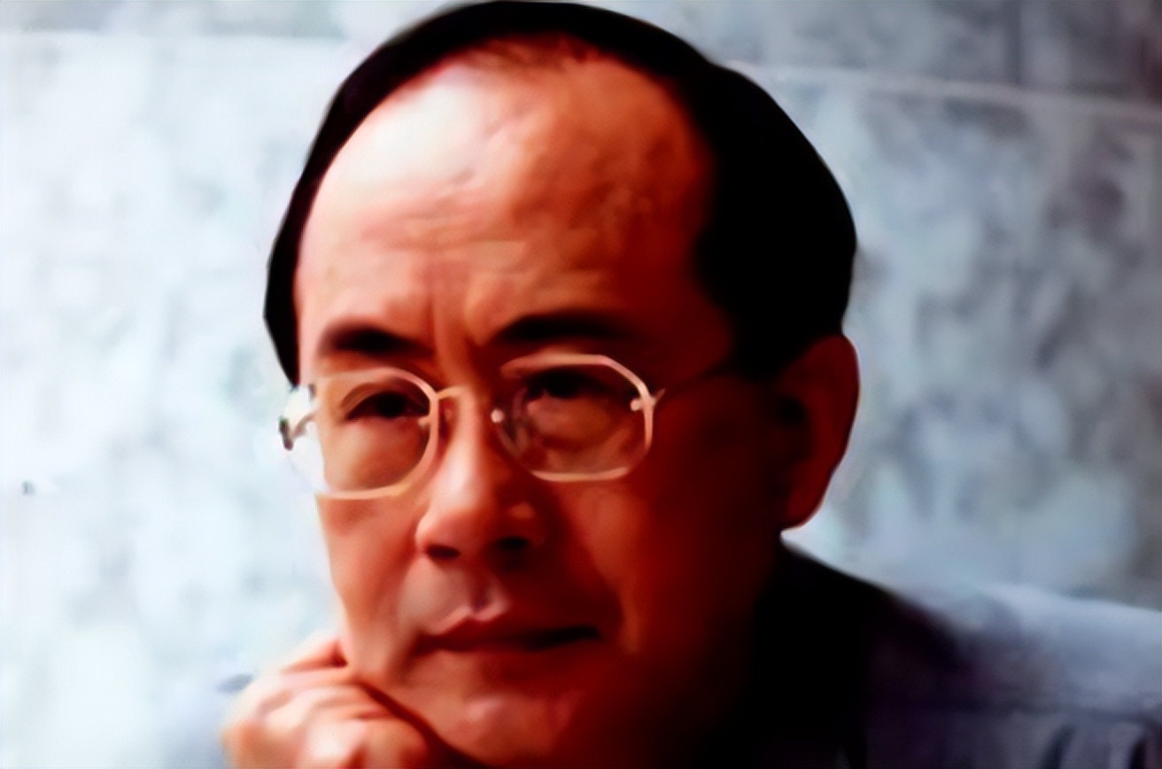 With countless girlfriends, abandoned wives and children, Chen Sicheng's character is not worthy ...