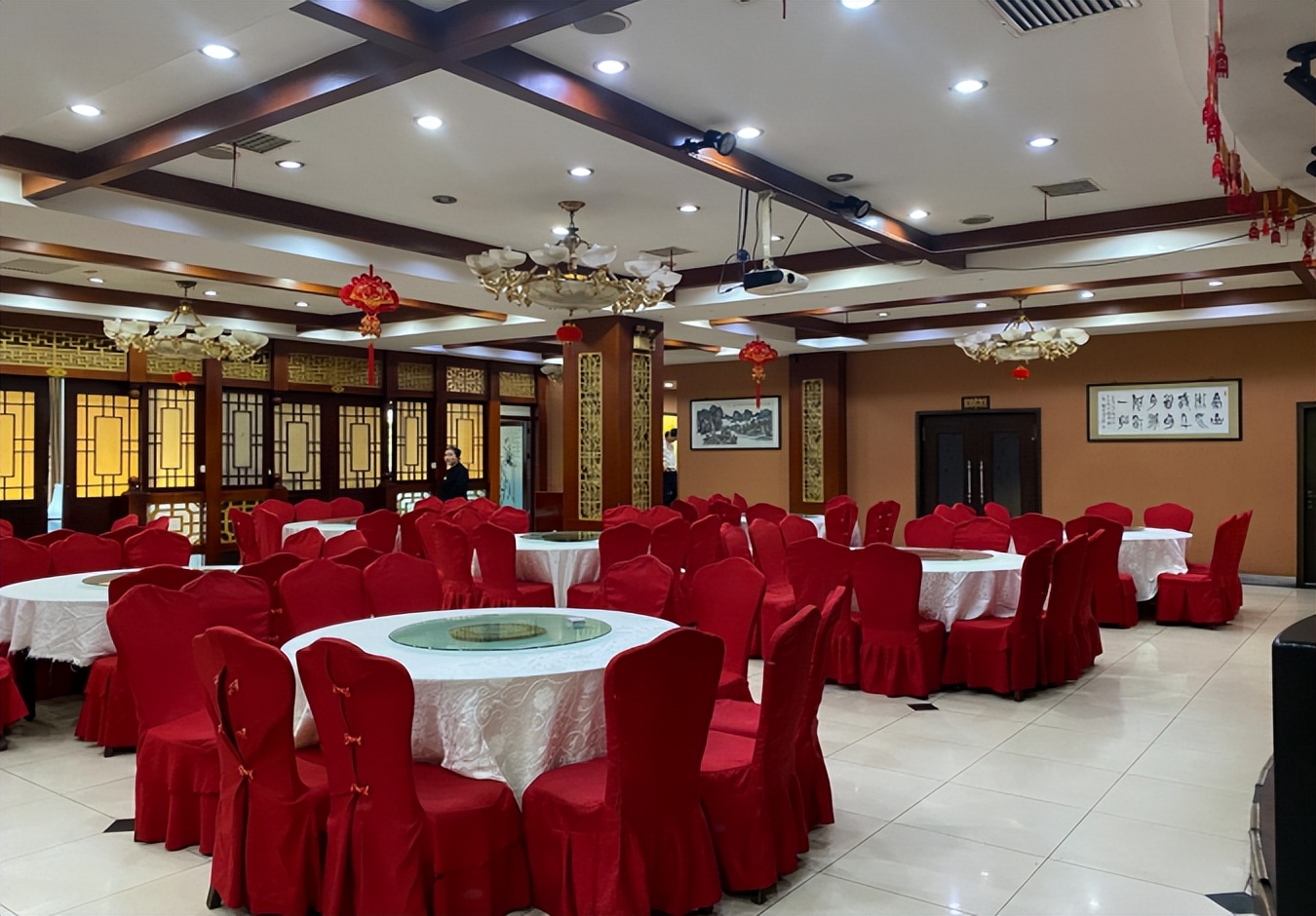 Shaping Hanzhong cuisine and striving to be a landmark brand - iNEWS