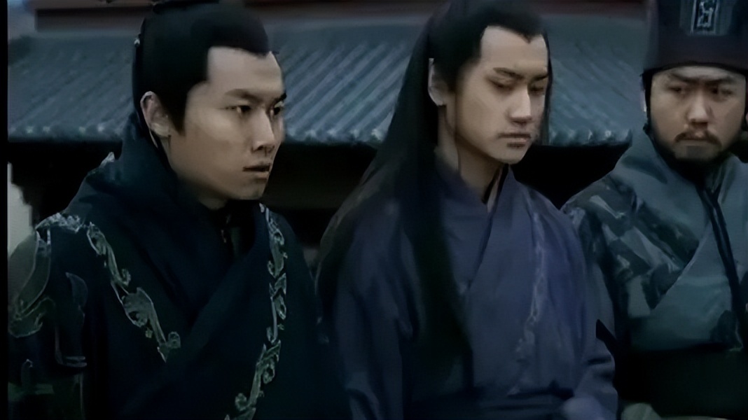 Why does Cao Cao like Cao Zhi but not Cao Pi? What is their father-son ...