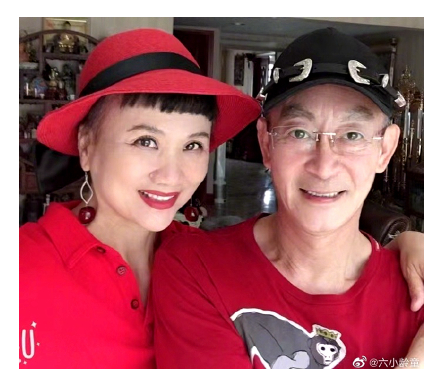 New photos of 63-year-old Liu Xiaoling Tong and his wife Yu Hong. The ...