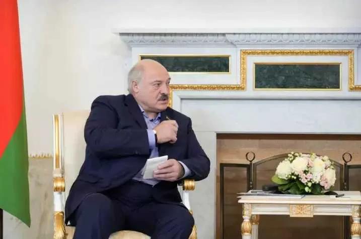 Ukrainian President Lukashenko and Putin met for the first time to ...