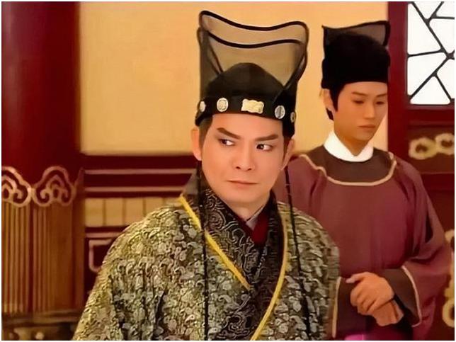 The prince "played stupid" for 37 years, was pushed to the dragon chair ...