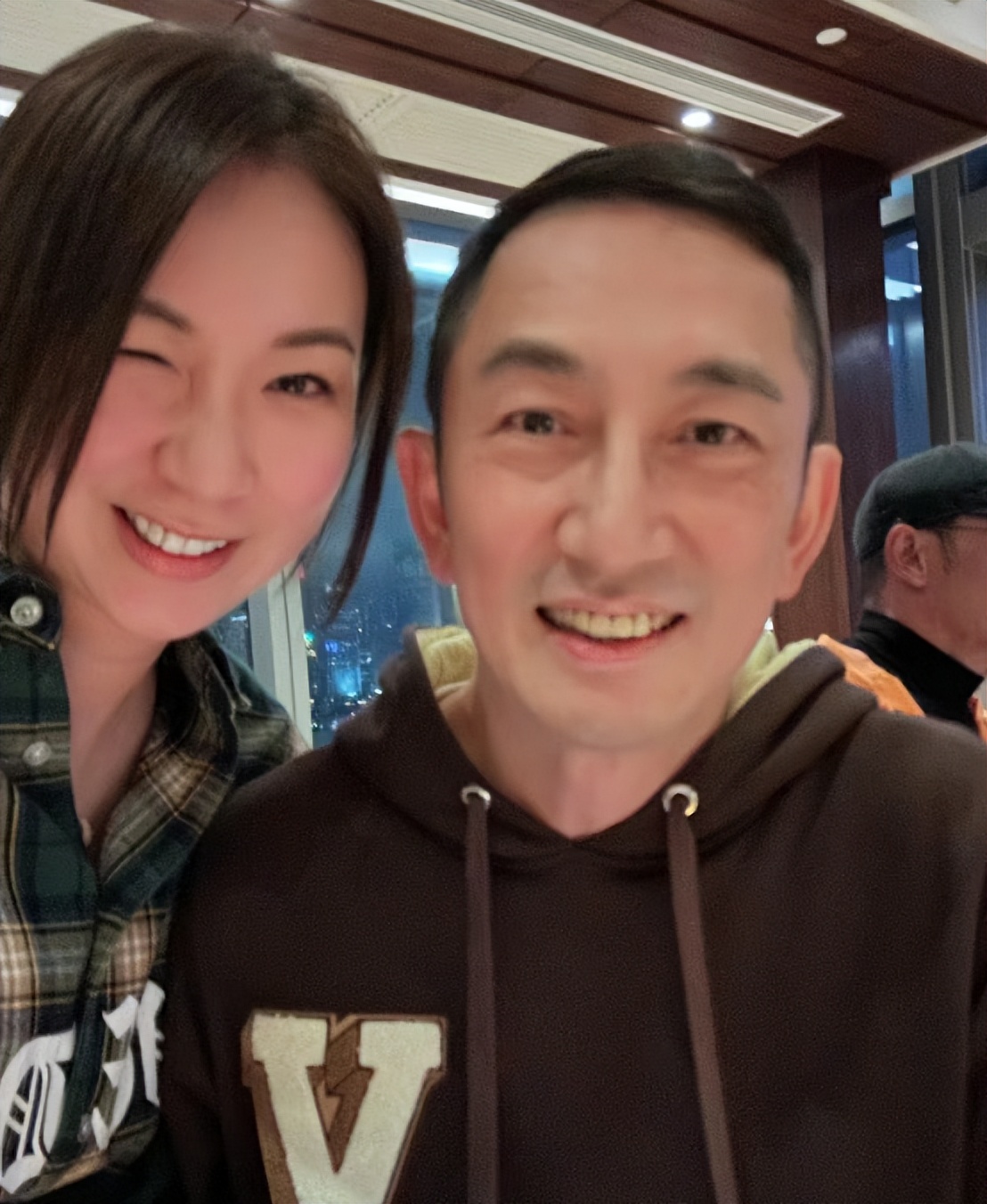 Hong Kong Stars celebrate the New Year!Miao Qiaowei is still handsome ...