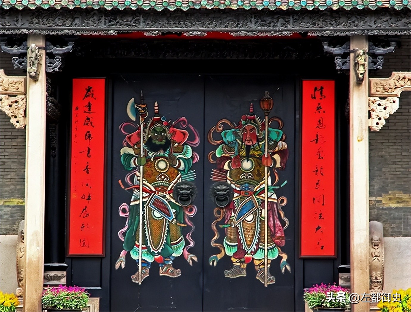 There are many kinds of door gods, and they are worshipped differently ...
