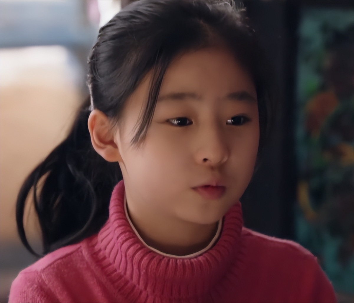 Remember Liu Weixi in "Glory of Our Fathers". Although she is only 11 ...