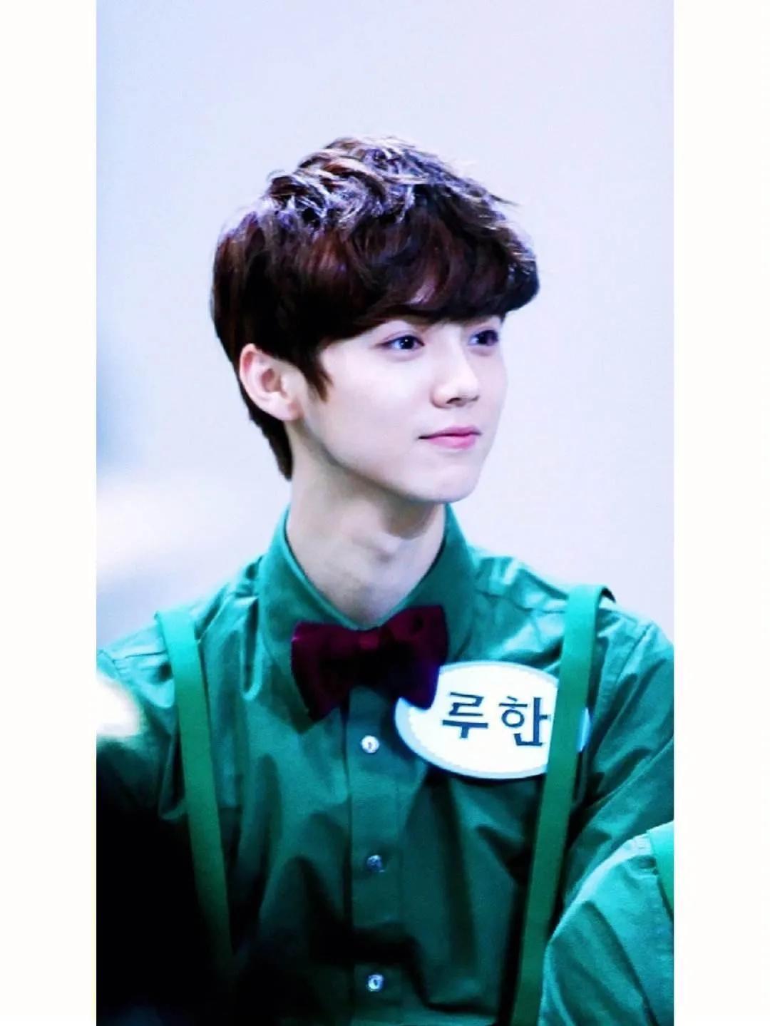 Lu Han and Guan Xiaotong eat on the roadside, get married quickly, don ...