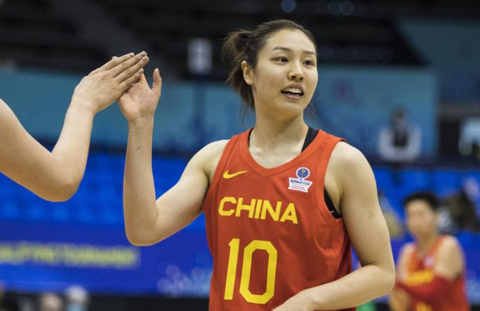 The Chinese women's basketball team narrowly won by 1 point! Reversed ...