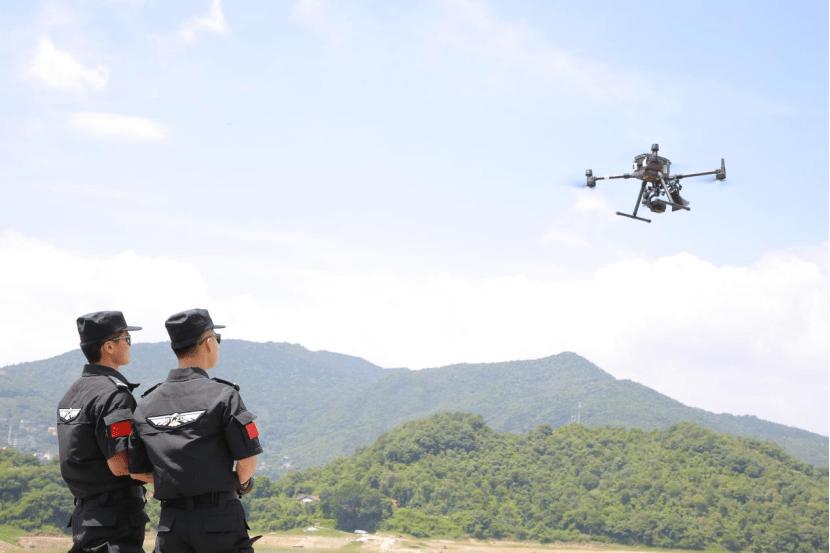 Wide application of drones in the police industry - iNEWS