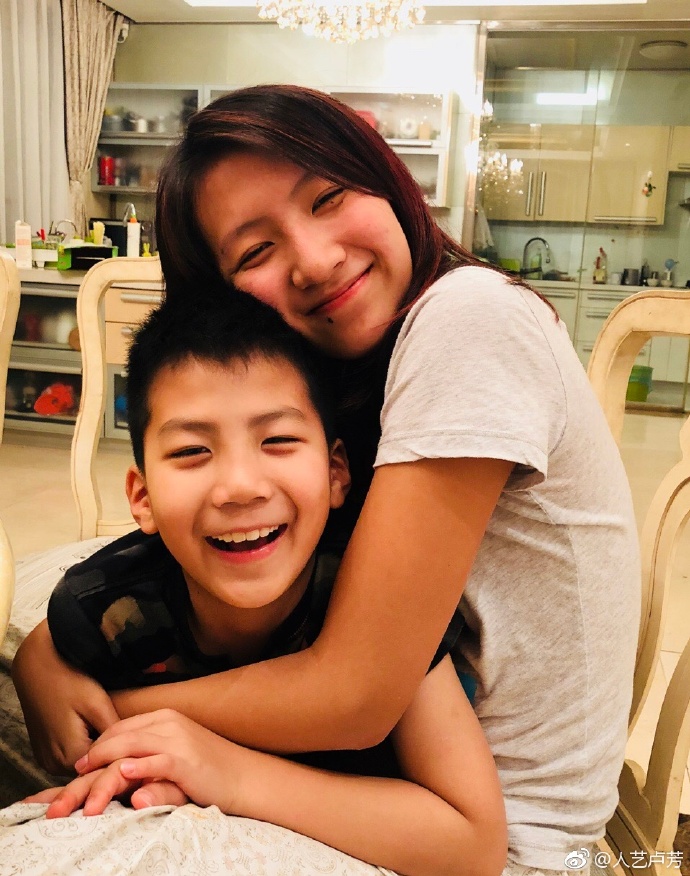 Actor Lu Fang: After Hu Jun married me, the family and business flourished at both ends. Thanks ...