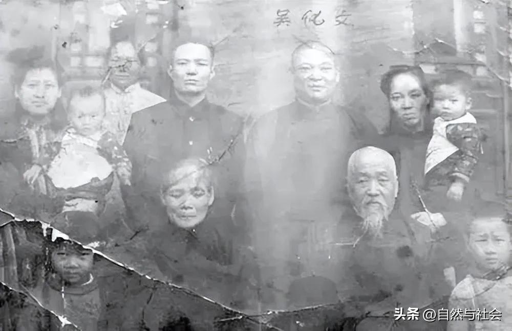 Chronicle of Wu Zhemin's Uprising with His Father, General Wu Huawen ...