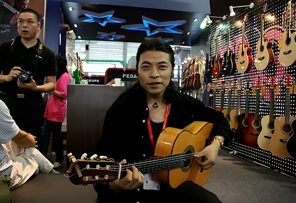 China's top ten acoustic guitar player Zhao Changgui dies at the age of ...