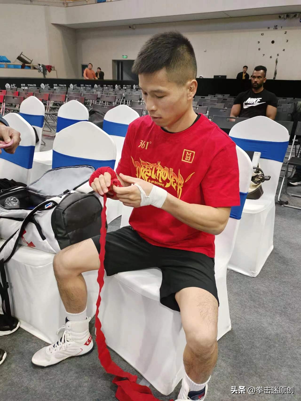 Thai boxer claims: take away the gold belt! Chinese boxing star Lu Bin ...